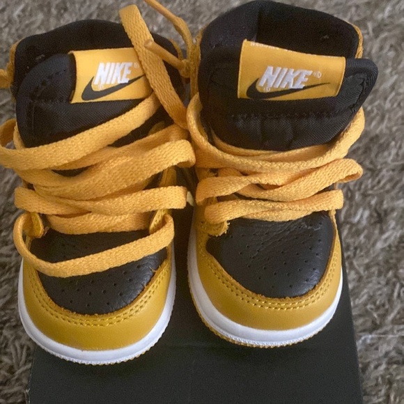 Jordan | Shoes | Jordan Retro High Yellowblack | Poshmark